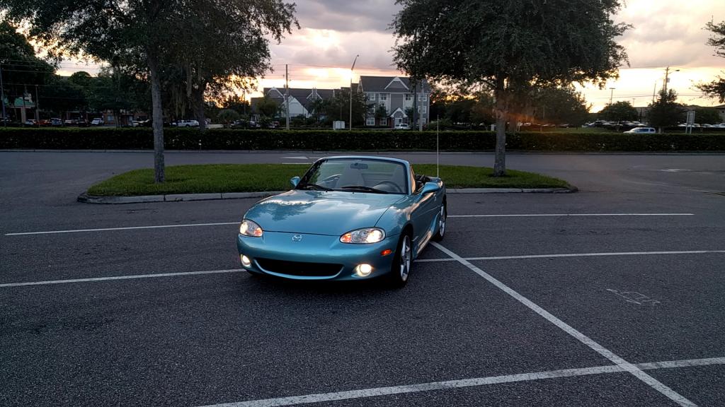 Crystal Blue Metallic Miatas!!! - Page 2 - MX-5 Miata Forum