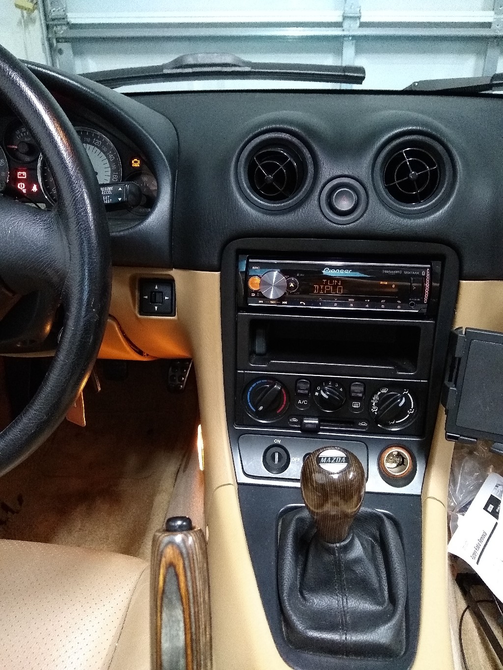 [NB] Josh's Stock-ish Crystal Blue NB - Page 4 - MX-5 Miata Forum